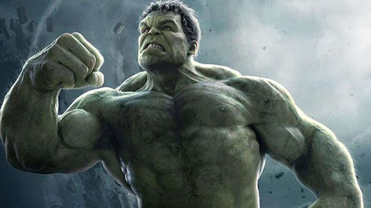 Mau Lihat Hulk Pakai Gaun Princess?