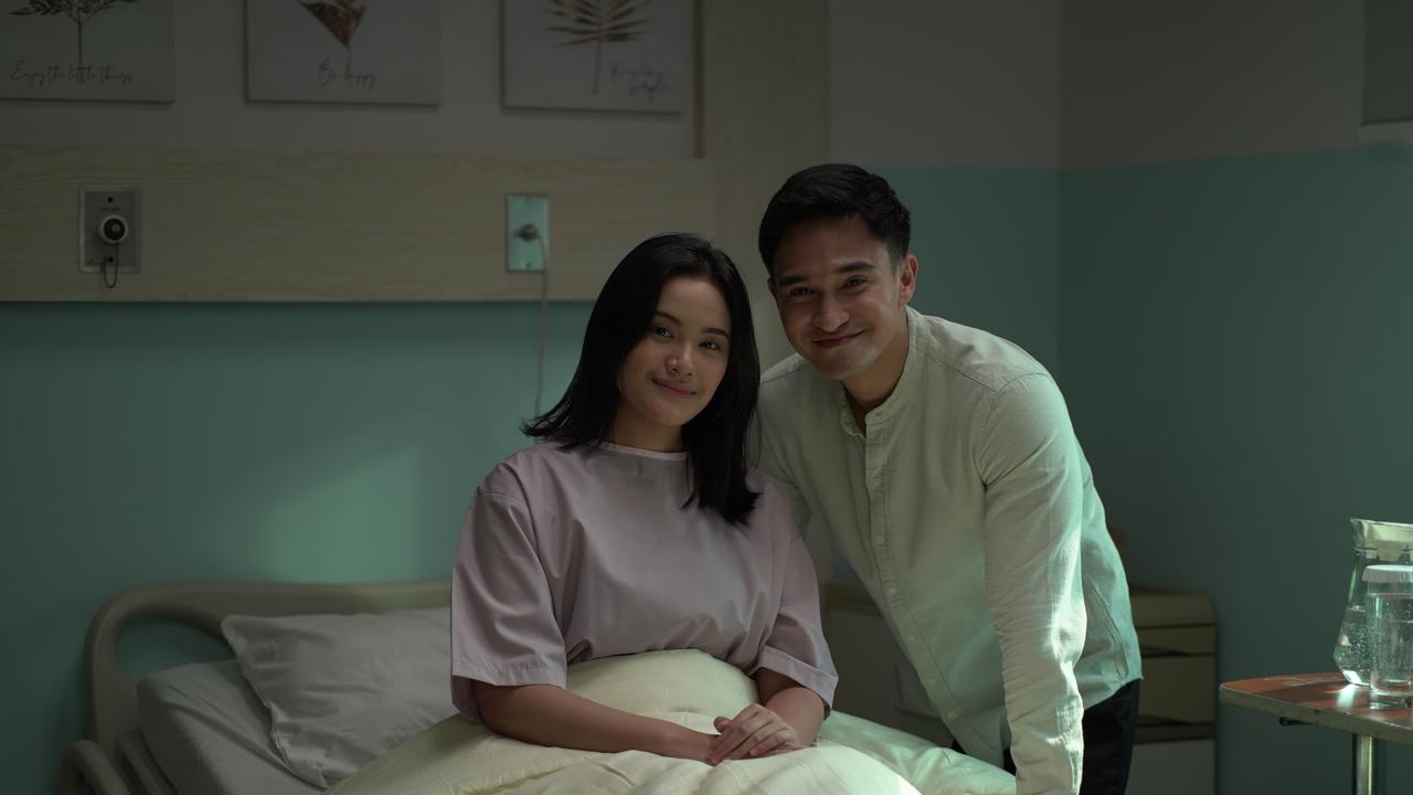 Adinda Thomas dan Adzana Ashel Bintang Film Lebih dari Selamanya