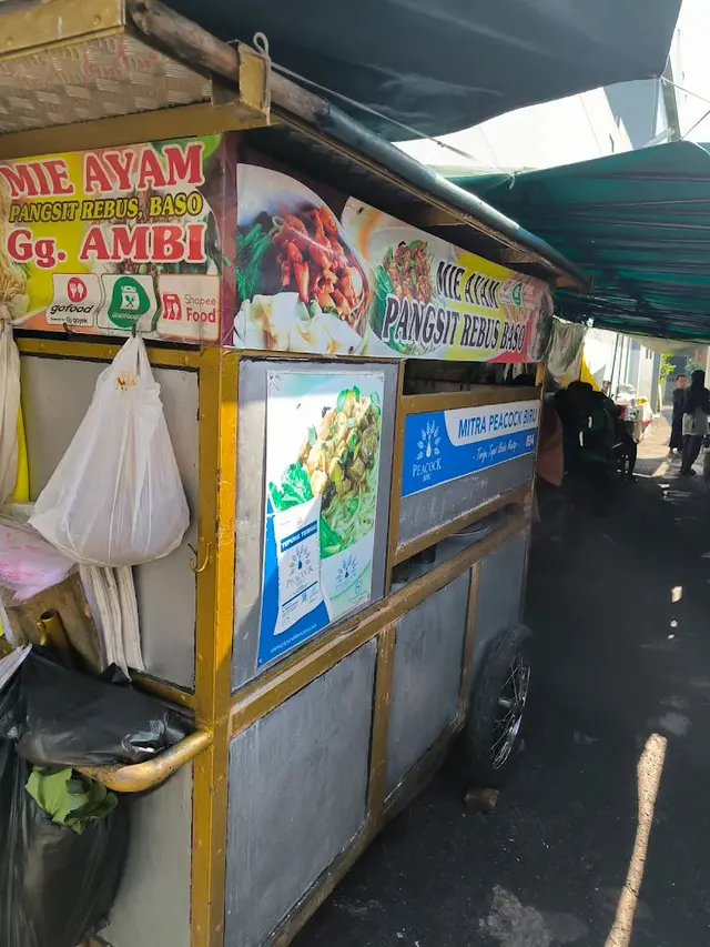 15 Rekomendasi Tempat Makan Enak di Dekat Stasiun Bogor, Kuliner ...