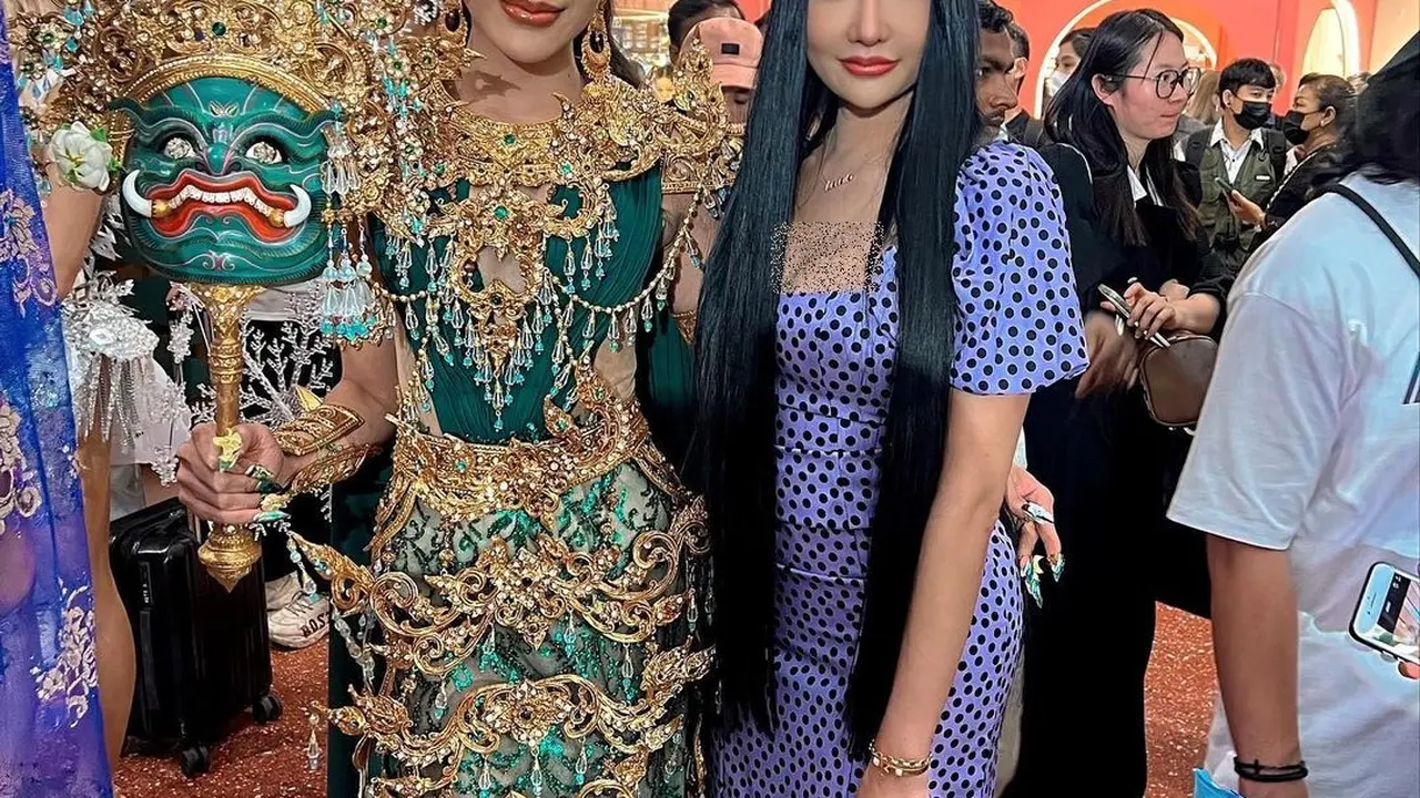 6 Potret Lucinta Luna Datang ke Miss International Queen, Dukung Millen ...