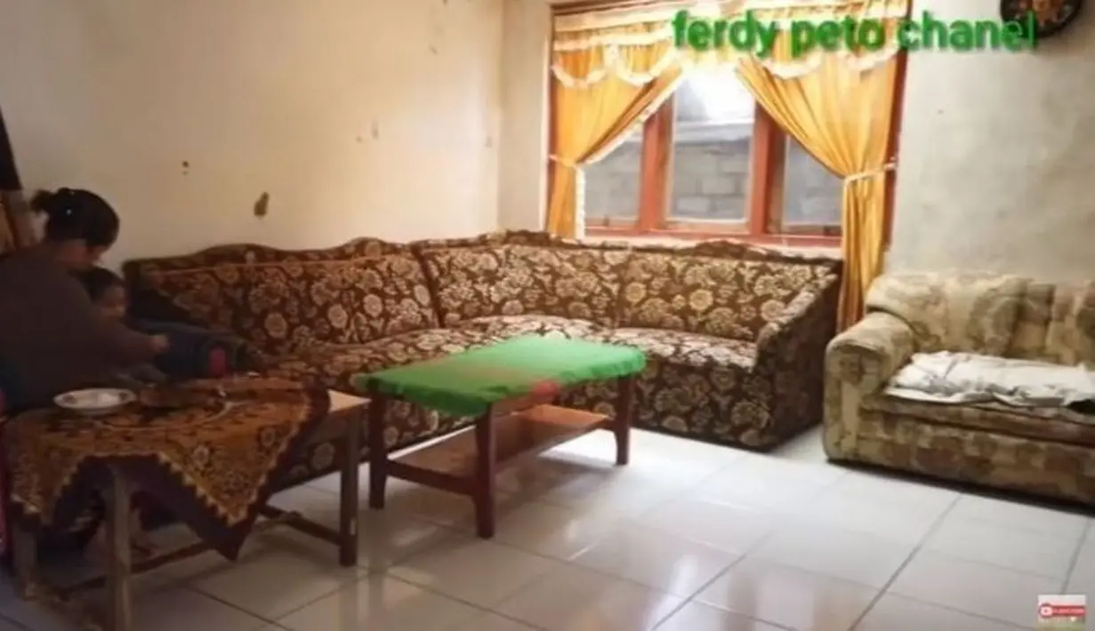 Rumah Sederhana Keluarga Betrand Peto di NTT, Masih Pakai Dapur ...