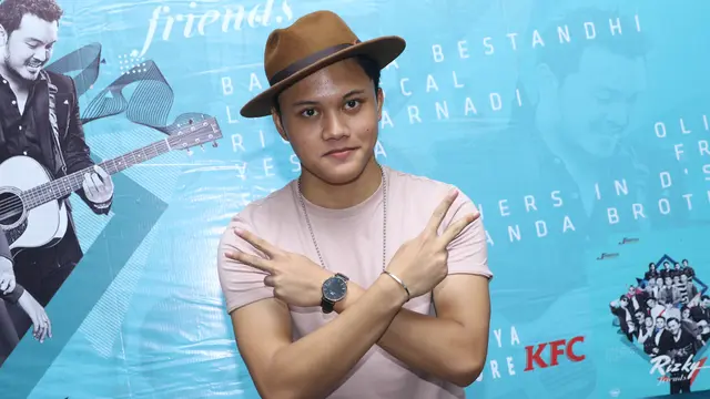 Rizky Febian Pilih Album Keroyokan daripada Solo - ShowBiz Liputan6.com