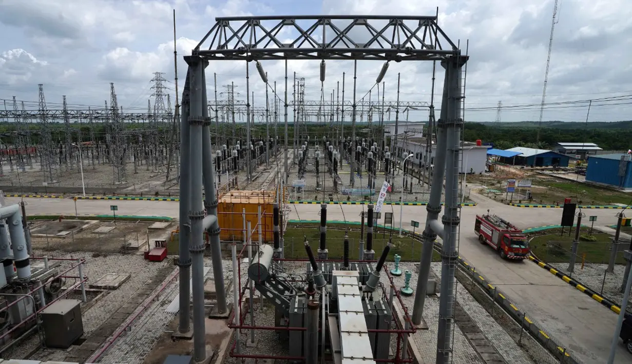 FOTO: Menegok PLTU Tenayan di Riau - Page 1 - Foto Liputan6.com