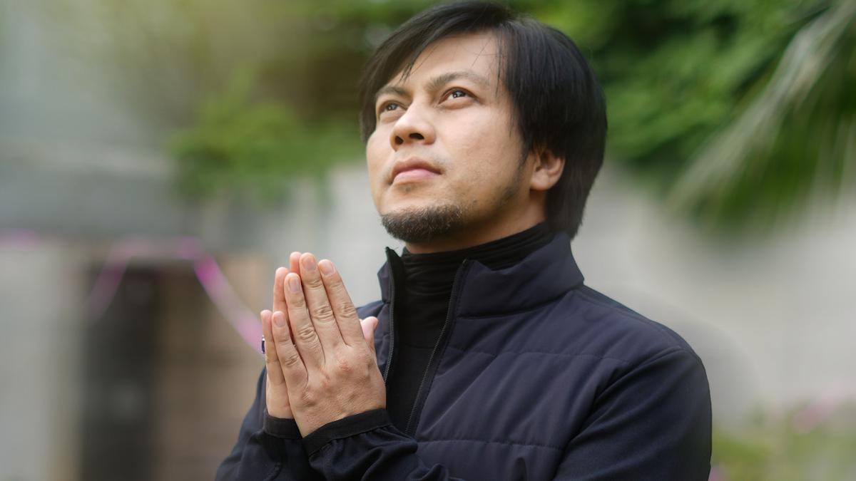 Sunu Matta Nyanyikan Lagu Opick, Ajak Manusia Cintai Tuhan