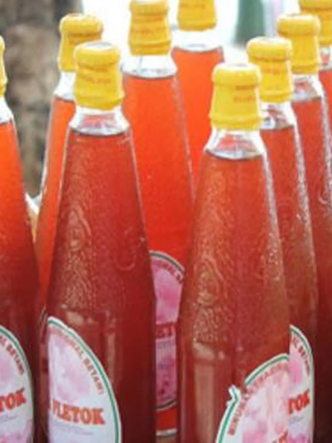 10 Minuman Tradisional Indonesia Penuh Cita Rasa Khas, Wajib Coba - Hot ...