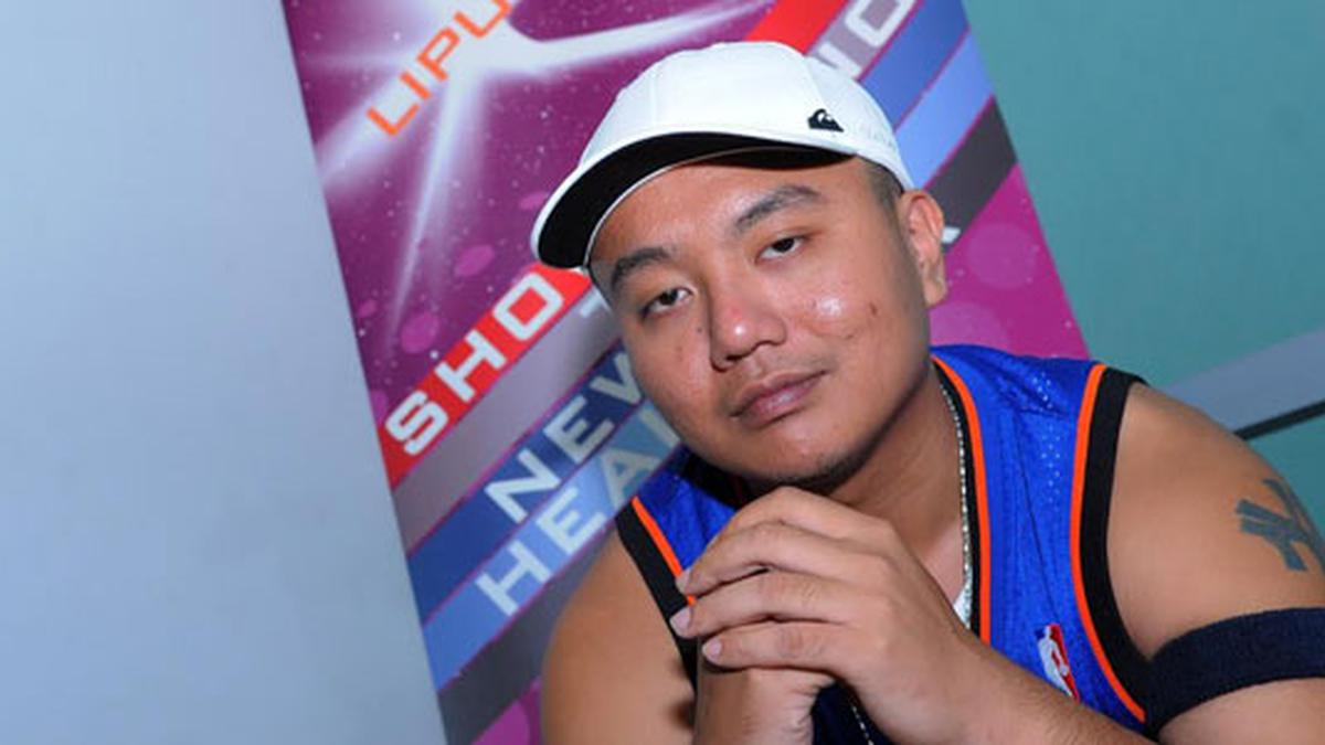 [VIDEO] Jupiter, Pegulat di Amerika jadi Rapper di Indonesia - Video ...