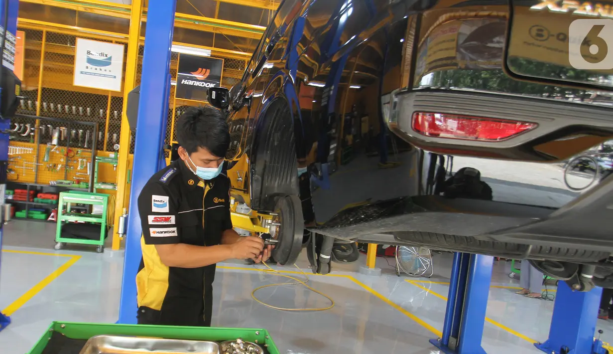 FOTO: Menarik Pengunjung dengan Layanan Bengkel Mobil di Mall - Foto ...