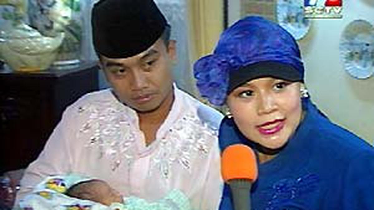 Akikah Anak Baby Ayu - ShowBiz Liputan6.com