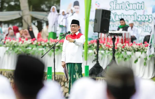 7 Model Sanggul Modern dengan Rambut Sendiri, Elegan Tanpa Hairpiece ...