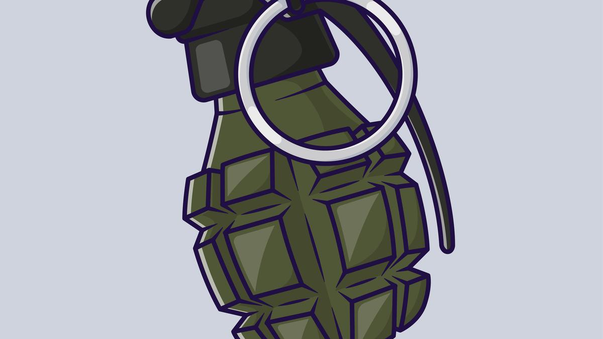 Mengejutkan, Ada Granat dari Era Perang Dunia II Tersembunyi di Balik ...