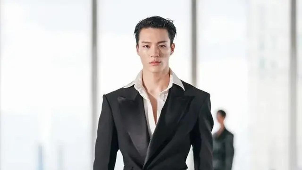 Lee Jeno NCT Dream Jadi Global Ambassador Ferragamo