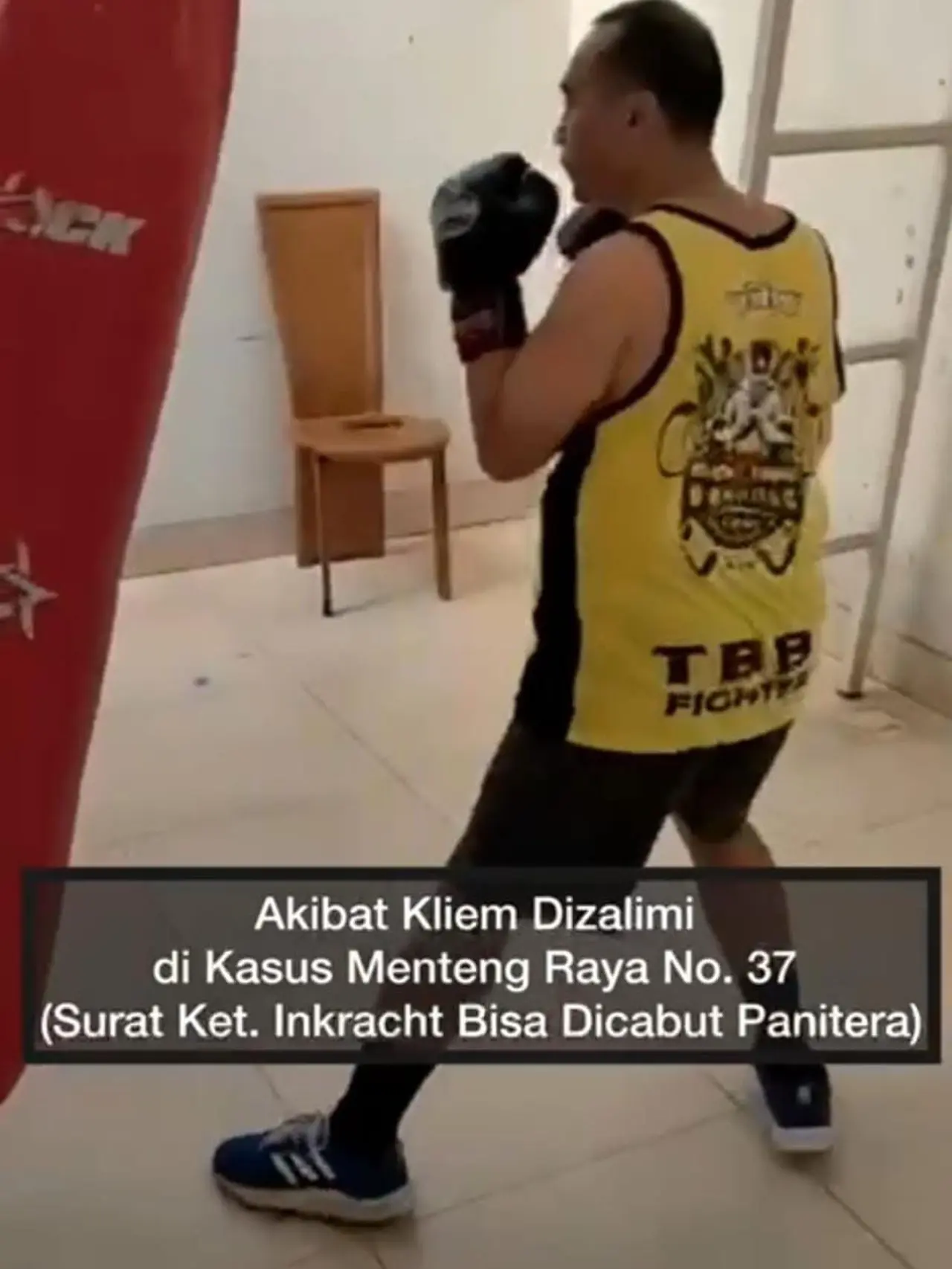 Hotman Paris Hutapea Ditantang Pengacara Benny Wullur Tanding Tinju ...