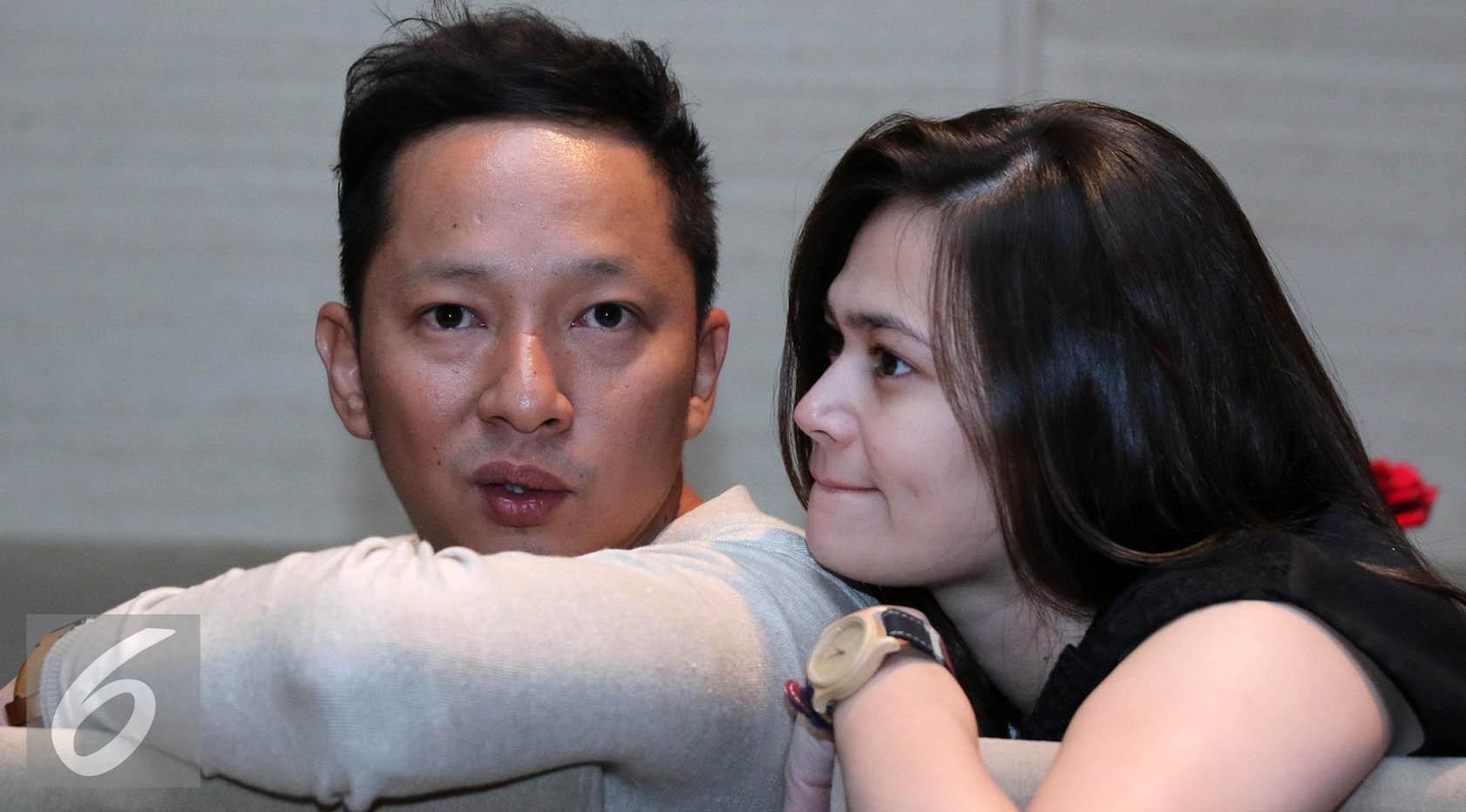 Alami Pertanda Ini, Istri Ringgo Agus Rahman Hamil Anak Kedua ...