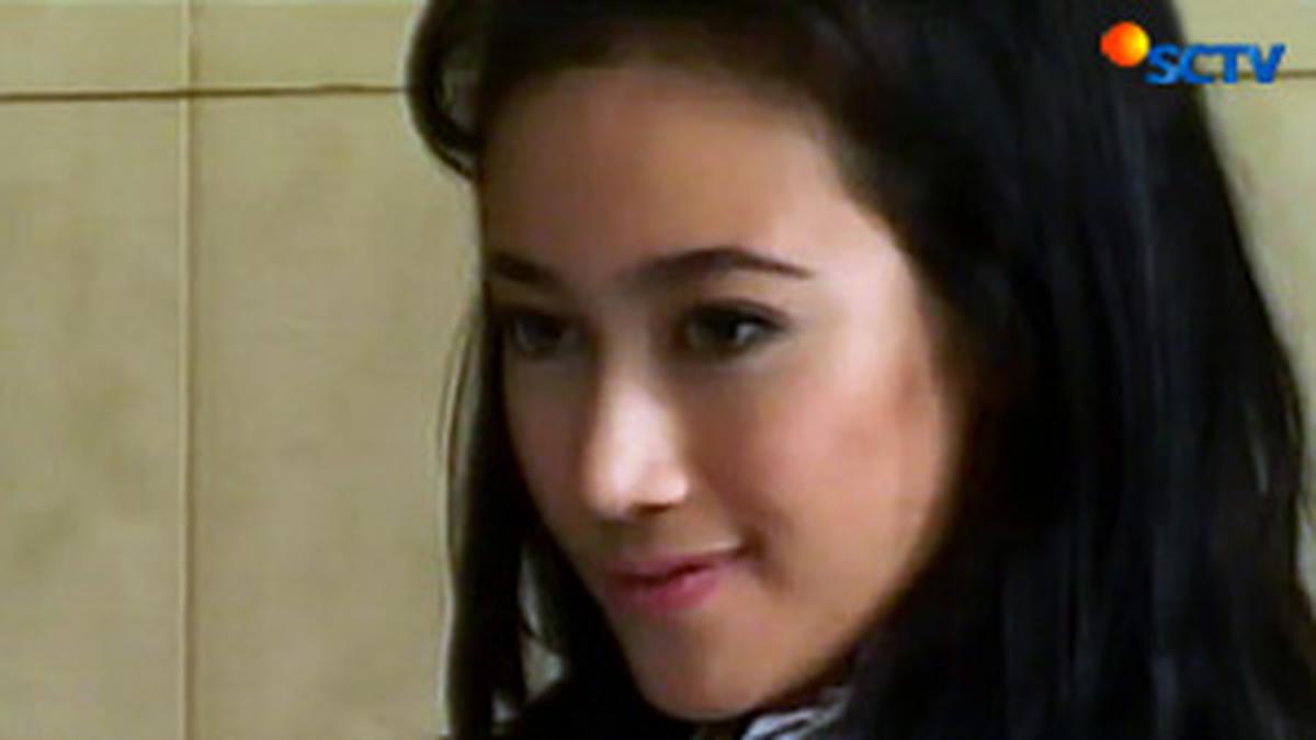 Ratu Felisha Les Bahasa Belanda