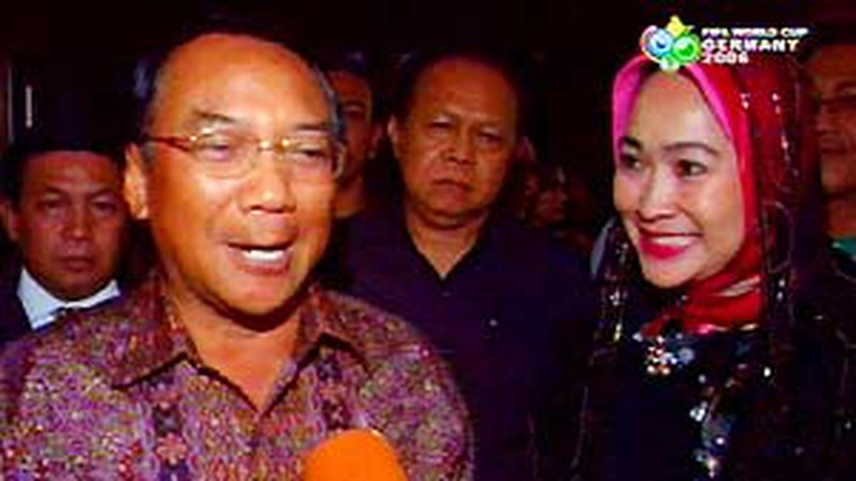 Yenny Rachman Ketua Parfi 2006-2010 - ShowBiz Liputan6.com