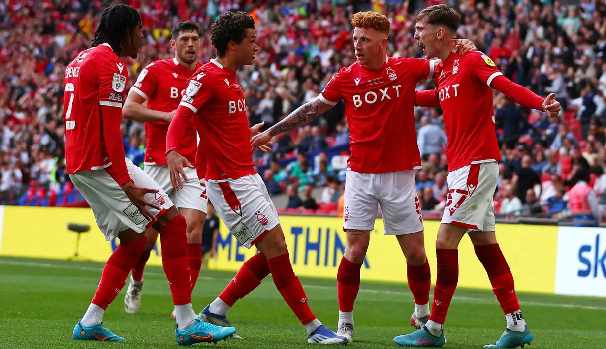 Foto: Daftar 5 Klub dengan Jumlah Pemain Asing Terbanyak di Liga ...