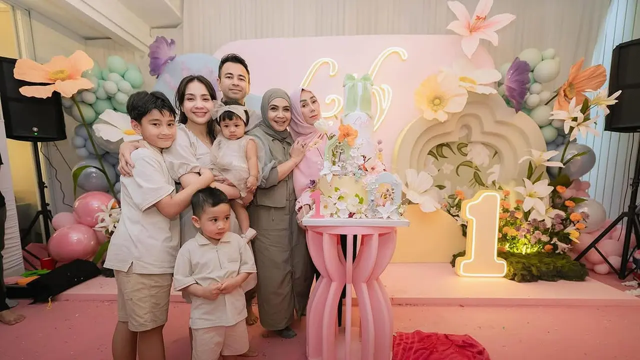 10 Potret Ulang Tahun Lily Anak Raffi Ahmad, Digelar Meriah di Rumah Andara - Hot Liputan6.com