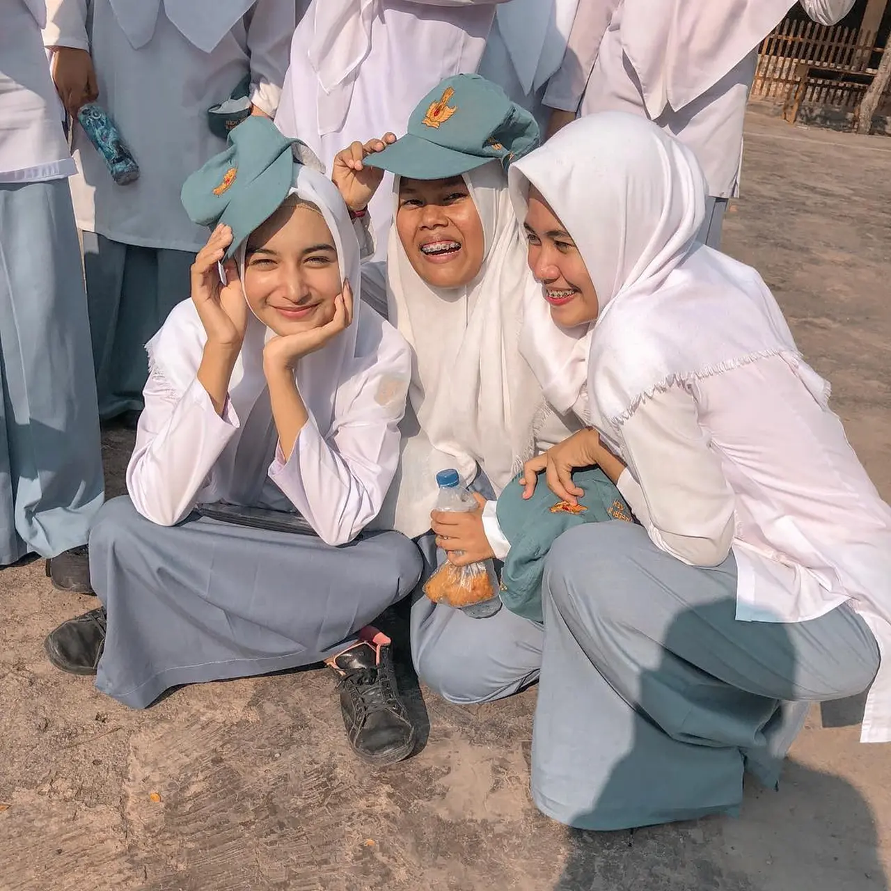 7 Potret Cut Intan Nabila Sebelum Menikah Kala SMA, Atlet Anggar Berprestasi - Hot Liputan6.com