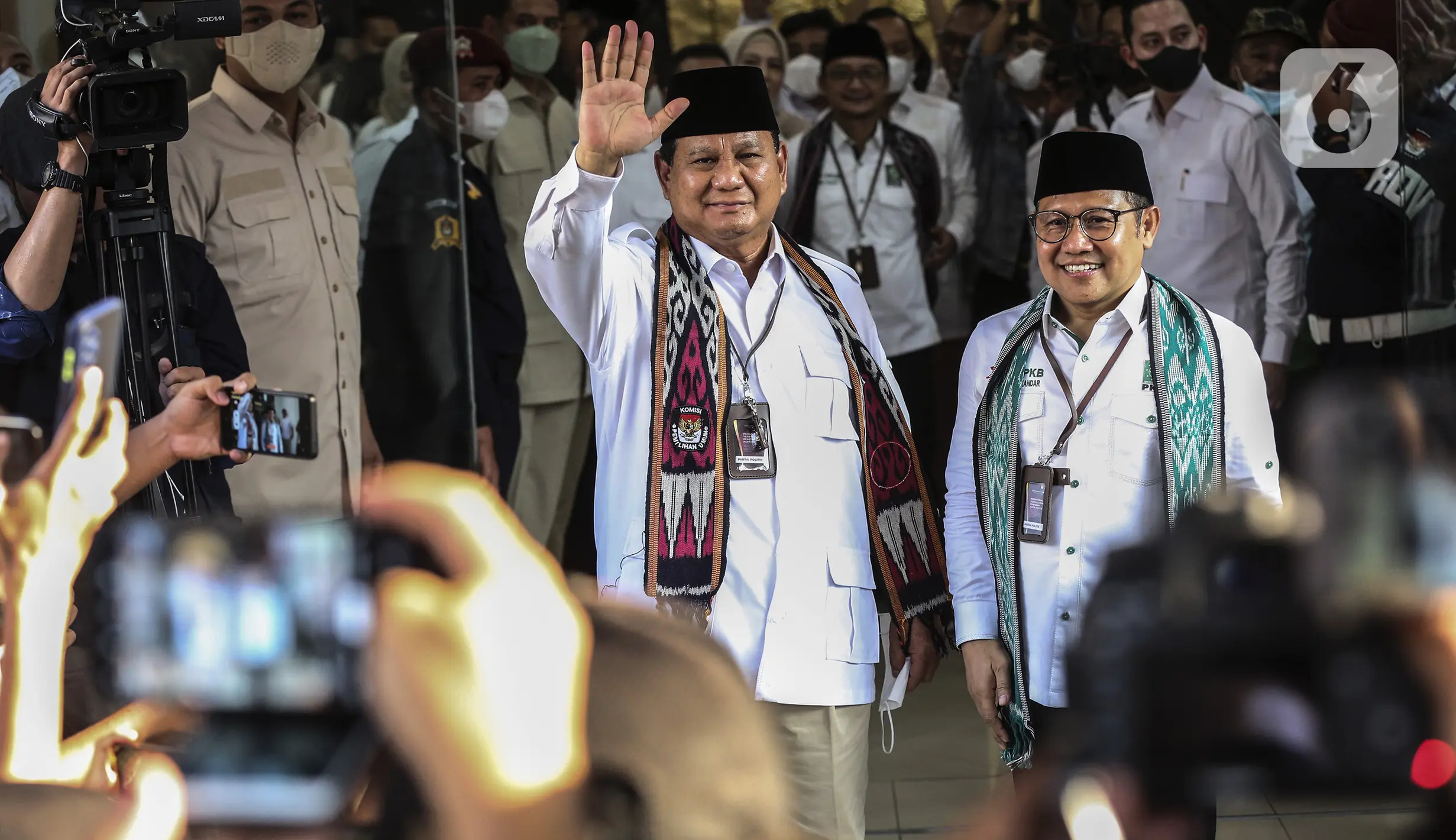 Prabowo dan Cak Imin Kompak Daftar Pemilu 2024 ke KPU - Foto Liputan6.com