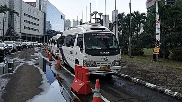 Berikut Harga Tiket, Jadwal Shuttle Bus dan Cara ke IIMS 2024 ...