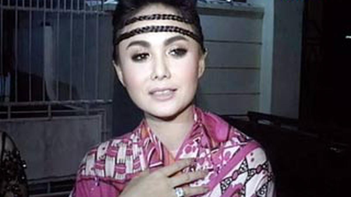 Yuni Sedih Dianggap Manfaatkan Raffi - ShowBiz Liputan6.com