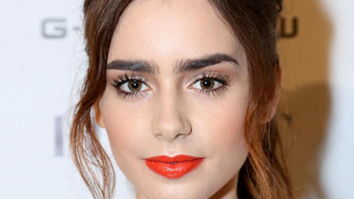 POPPY RED, TREN LIPSTICK TERBARU 2015 ! - Beauty Fimela.com