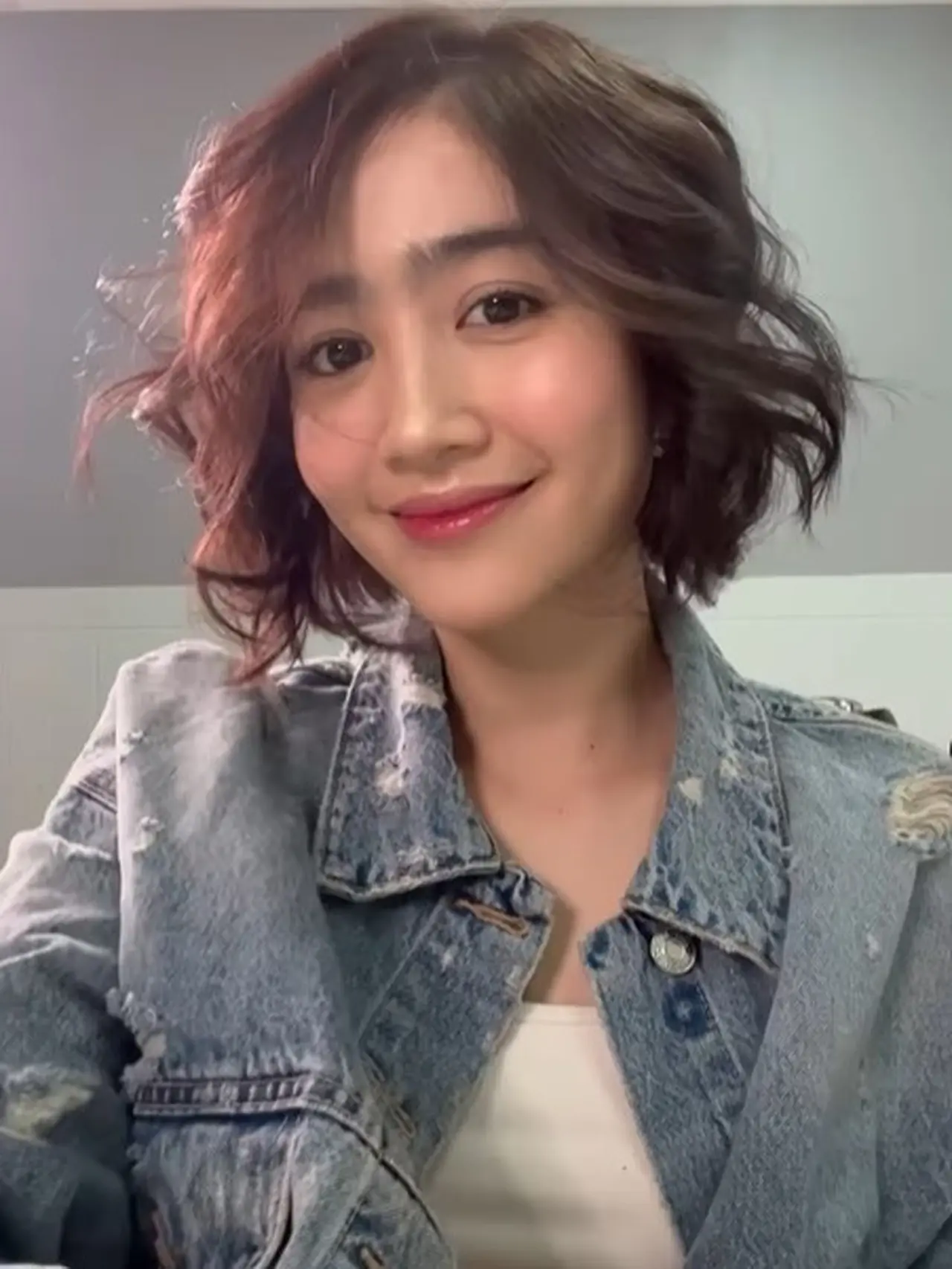 Transformasi Gaya Rambut Febby Rastanty, Ini 13 Potretnya