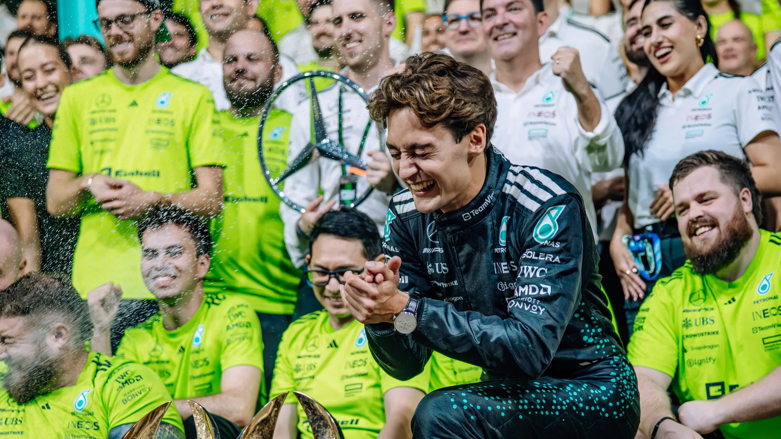 George Russell Wins 2025 Singapore GP: Dramatic Changes in F1 Driver ...