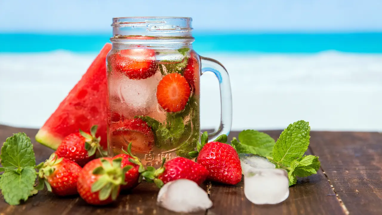 12 Minuman Segar Sederhana Lengkap dengan Resepnya, Usir Dahaga - Hot ...