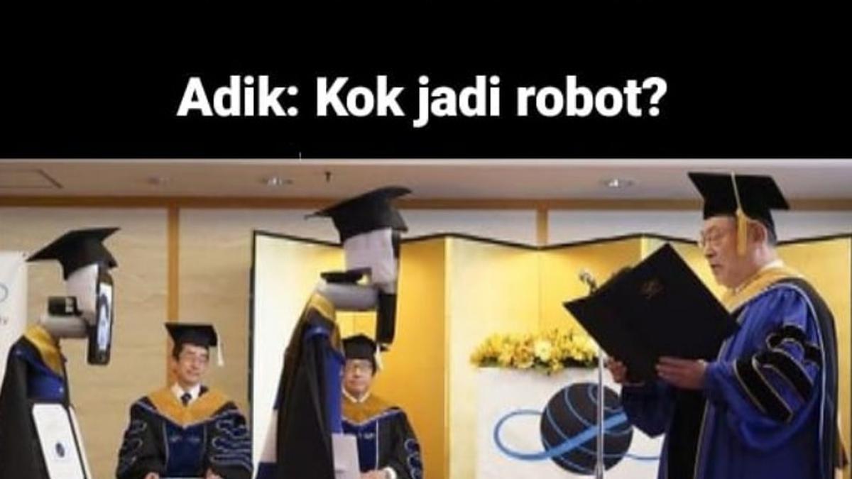 Memes Nunggu Wisuda Kamu Belum Lulus? Meme Wisuda Ini Bikin Hati