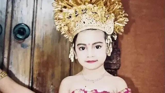 7 Transformasi Mahalini dari Kecil Hingga Oplas Hidung, Bikin Pangling - Hot Liputan6.com