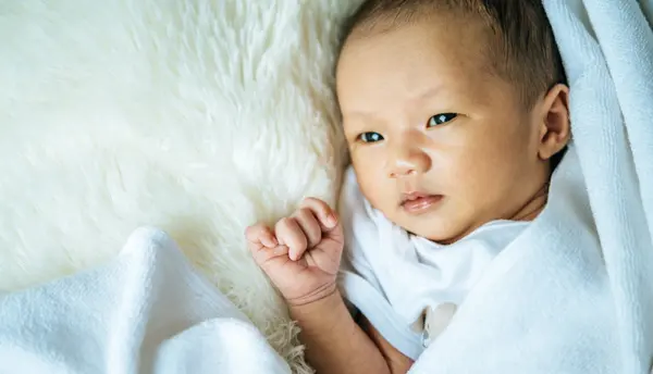 10 Ciri-Ciri Ras Melanesoid, Asal Usul, dan Peninggalan Budaya yang ...