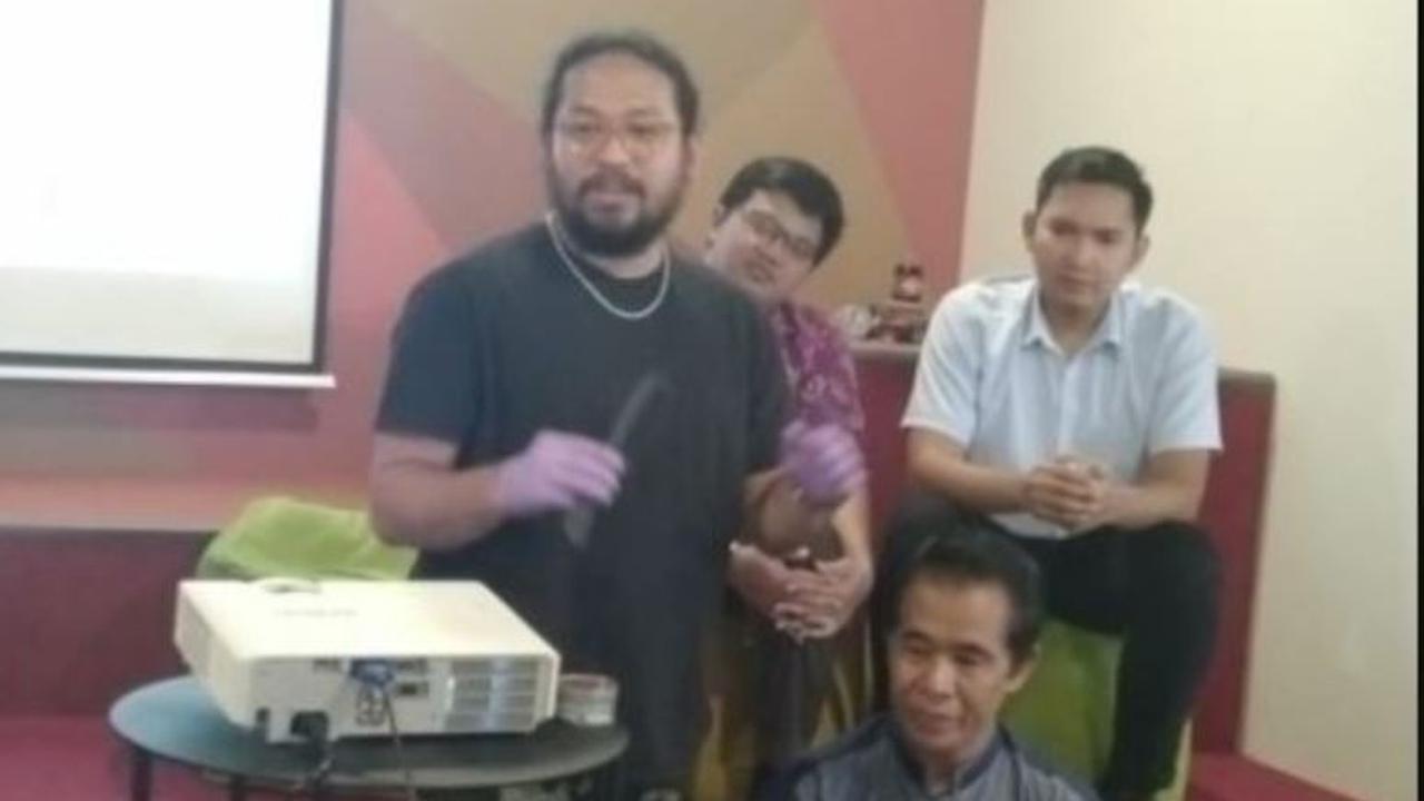 Henoch Sitompul-Vince Garcia Siap Berbagi Ilmu di Cut Above The Rest