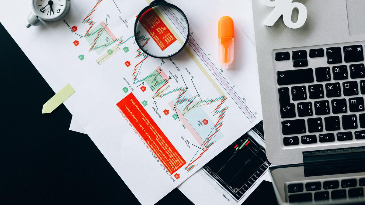 Cara Membuat Karya Seni Rupa dengan Teknik Stilasi