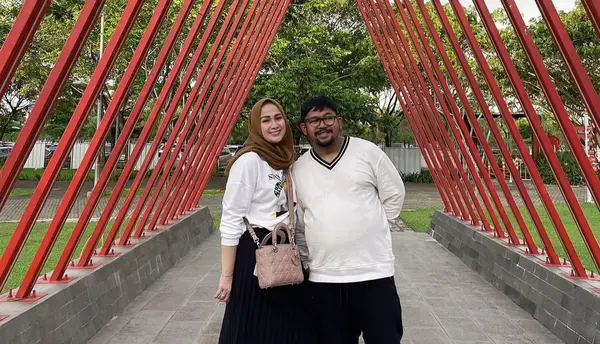 DJ Panda Ungkap Kronologi Kehamilan Erika Carlina Versinya, Berawal dari Live TikTok dan DM ...