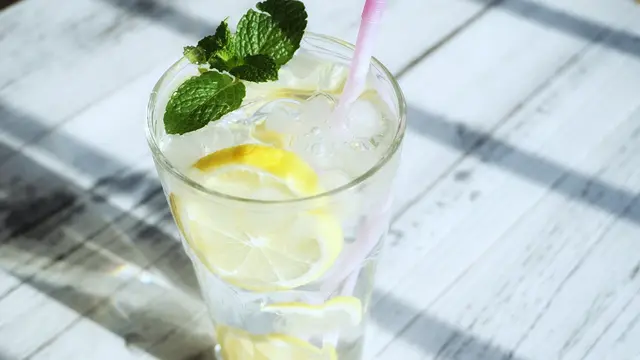 7 Resep Minuman Olahan Jeruk Sederhana yang Enak dan Menyegarkan - Hot ...