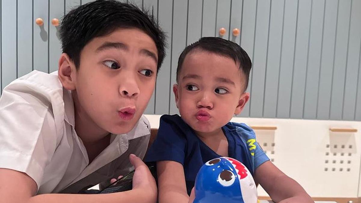 Raffi Ahmad Kabarkan Cipung Sakit Hingga Muntah-Muntah, Rafathar Ikut Bujuk Sang Adik ke Dokter ...