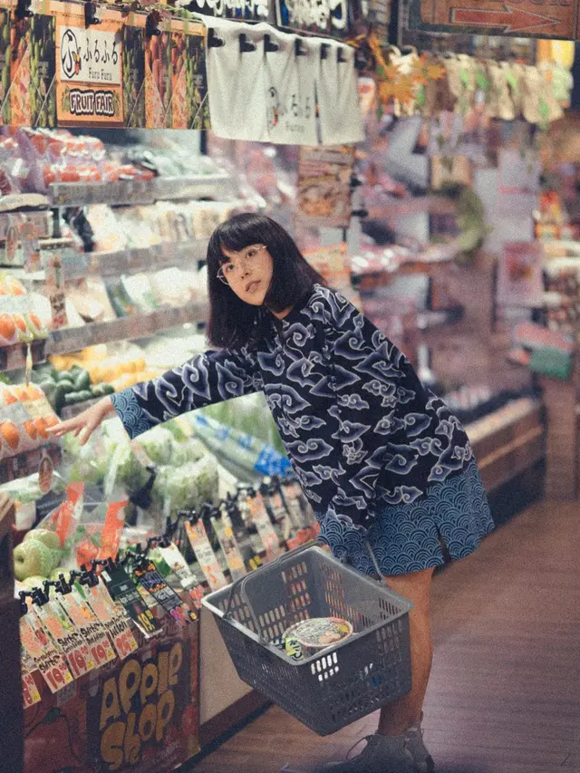 8 Potret Pui Ting Chin Penyanyi Malaysia Dituding Curi Lagu Pok Ame Ame ...