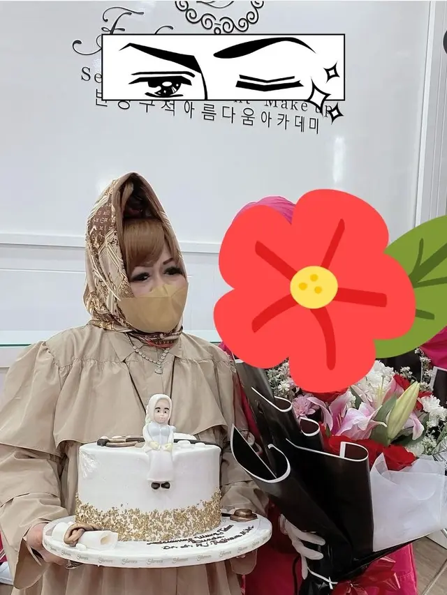 Potret Kadinkes Lampung Pakai Hijab Berponi, Dianggap Cosplay Marsha ...