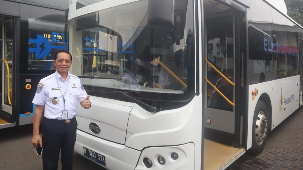 Perum PPD Bakal Tambah 100 Bus Listrik di Tahun Depan - News Liputan6.com
