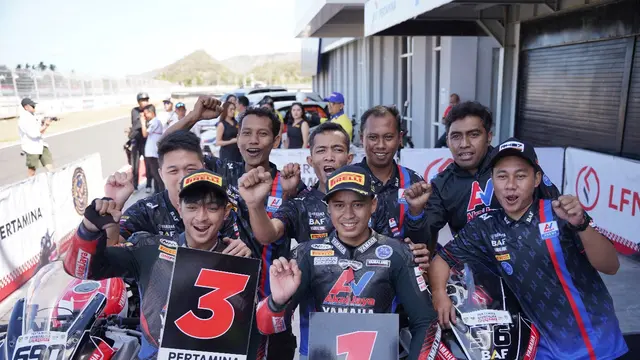 Seri 3 Pertamina Mandalika Racing Series 2024: Andi Gilang dan Galang Hendra Unjuk Gigi - MotoGP ...
