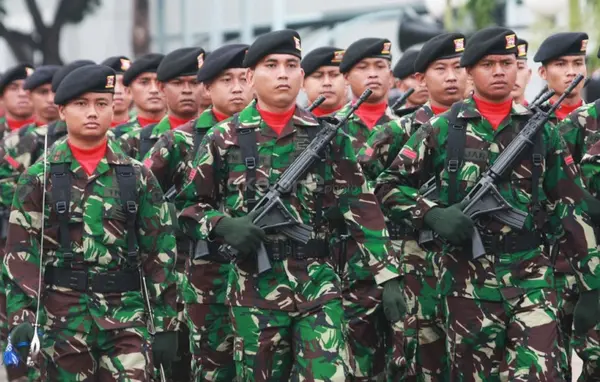 Lob Adalah Teknik Dasar dalam Permainan Bulu Tangkis, Ketahui Fungsinya ...