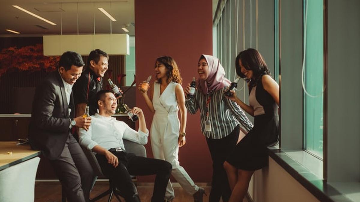 Nilai Kemanusiaan yang Adil dan Beradab Serta Contohnya dalam Kehidupan ...