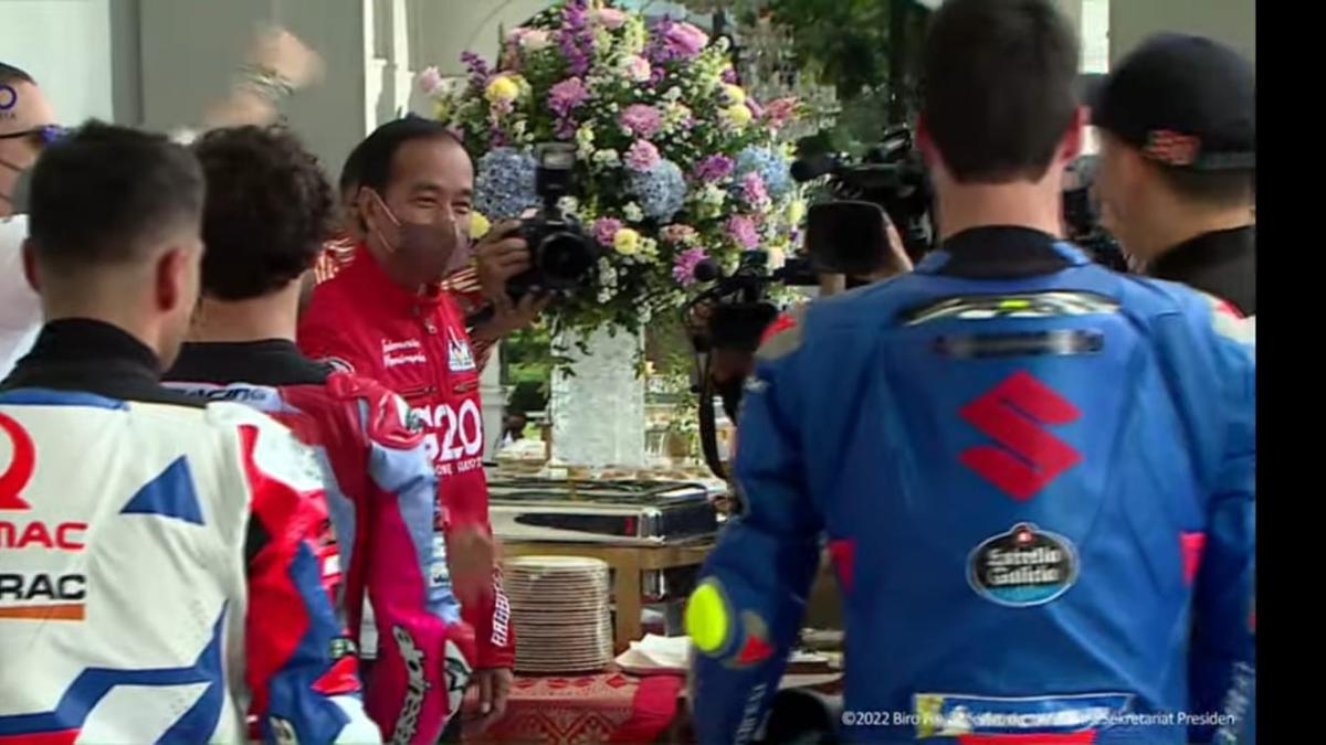 Senyum Ramah Jokowi saat Sambut Kedatangan Pembalap MotoGP - News ...