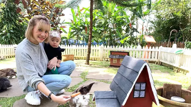 6 Potret Terbaru Cleo Eks JKT48, Kini Sudah Menikah dan Punya Anak ...