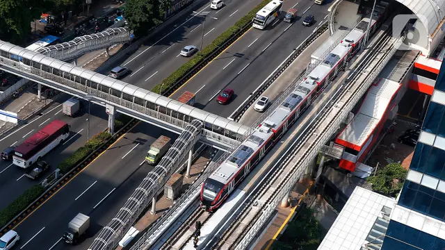 Kompakan, Kereta Cepat Jakarta Bandung dan LRT Jabodebek Meluncur 18 Agustus 2023 - Bisnis ...