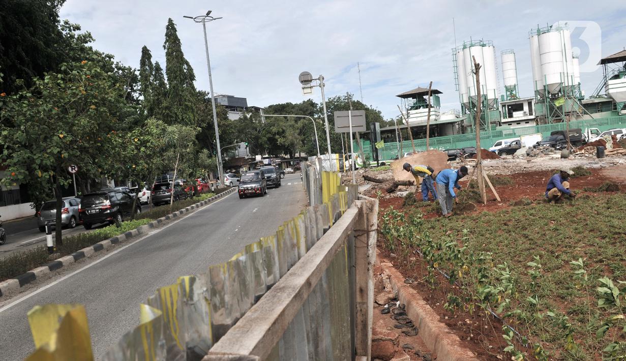 FOTO: Memantau Proyek Revitalisasi Taman Danau Sunter - Foto Liputan6.com