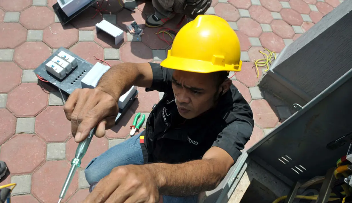 Tingkat Kebutuhan Naik, PLN Tambah Sambungan Baru - Foto Liputan6.com