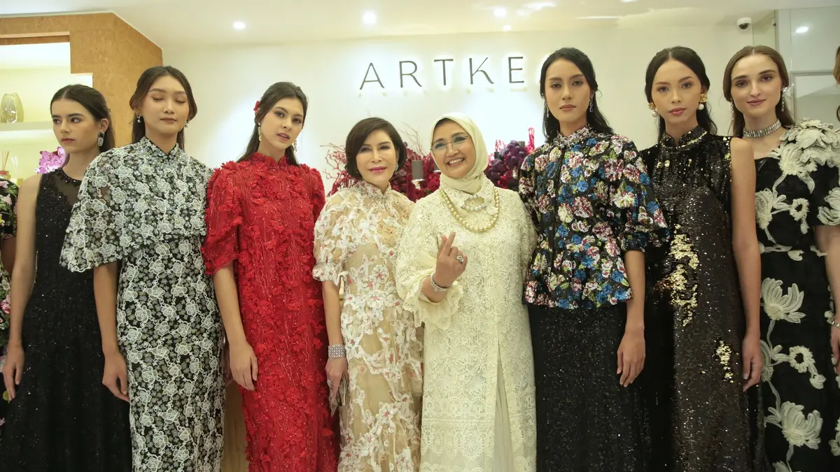 Koleksi Festive 2024 Terbaru - Berita, Foto, Video | Fimela.com