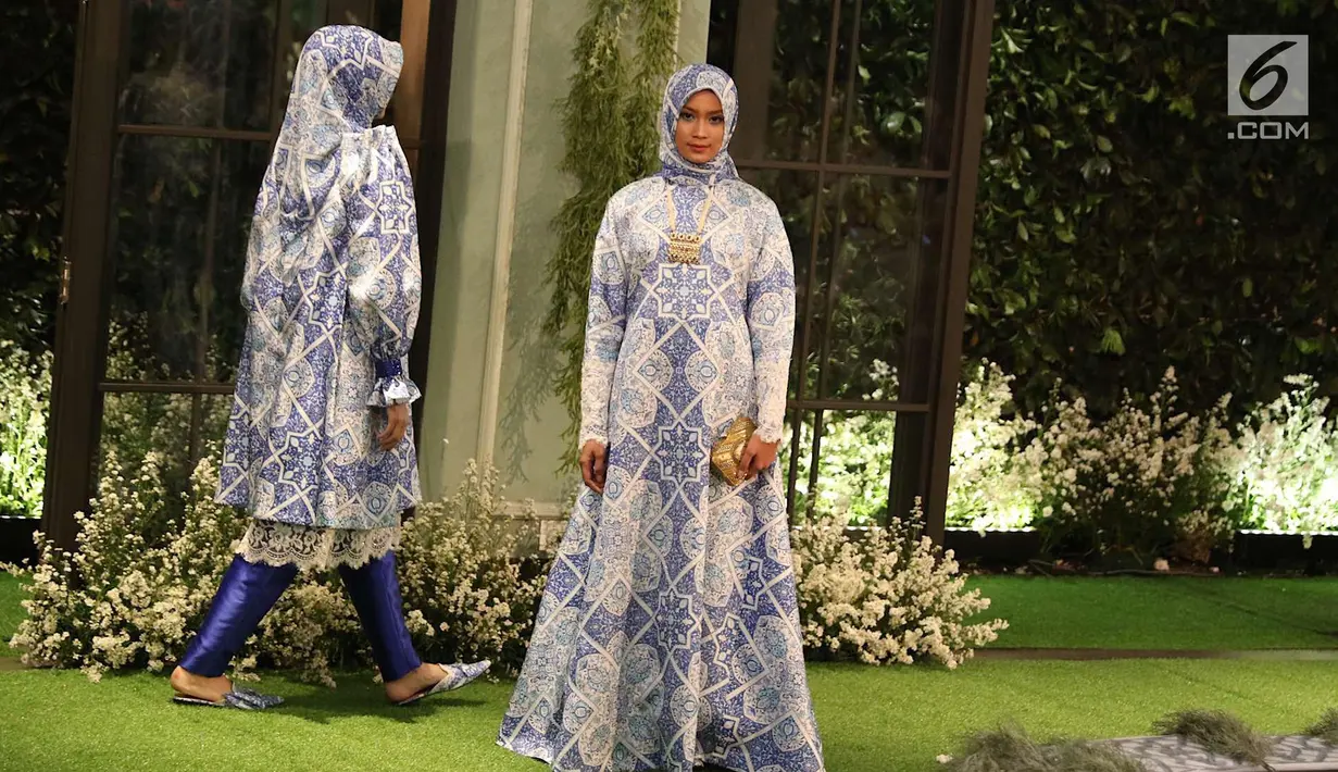 FOTO: Ivan Gunawan Suguhkan Fatamorgana Jadi Koleksi Raya Collection ...